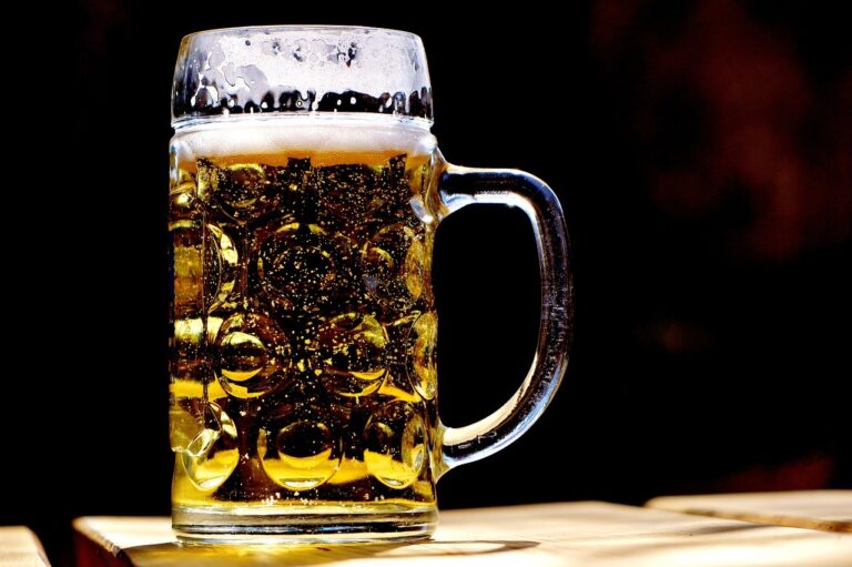 Carbonation In Beer: The Science Behind The Bubbles - Little Miami ...